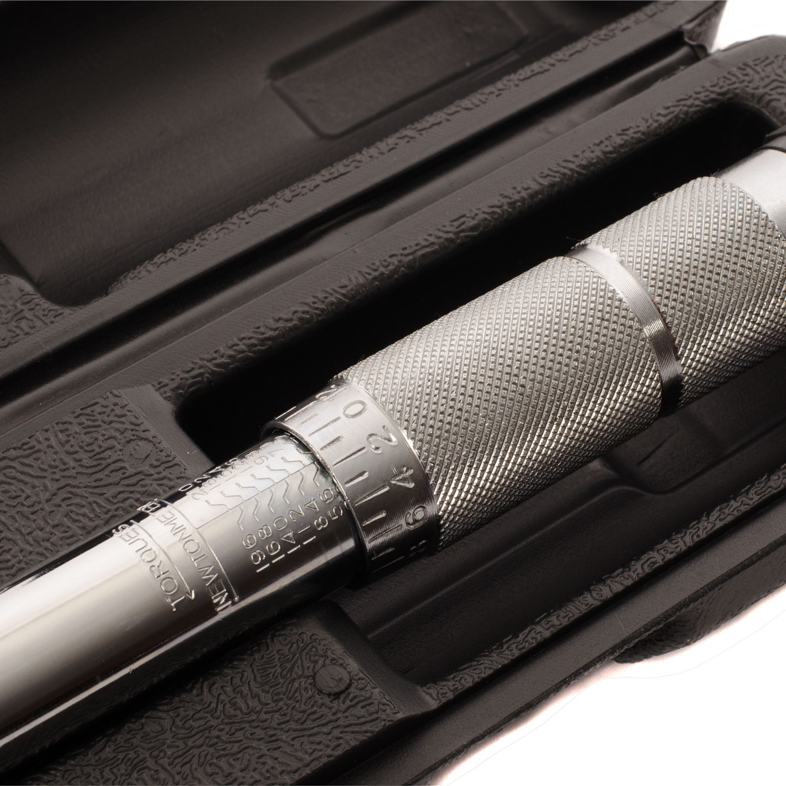 108 Piece 1/4" & 1/2" DR Socket Set, Torx & Torque Wrench in Tools ...